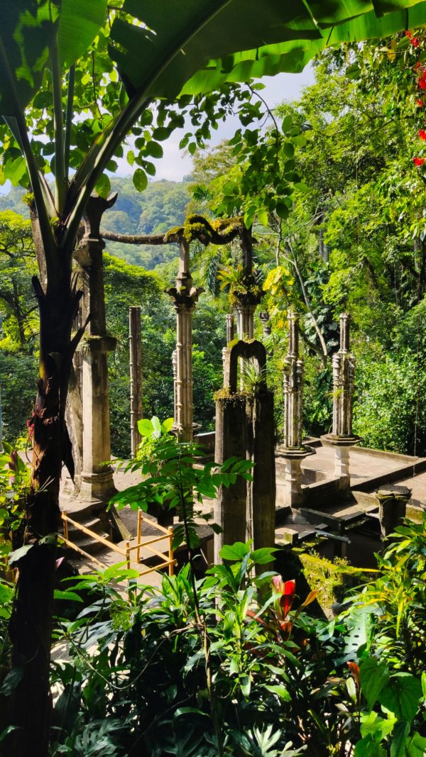 Castillo_Surrealista_Edward_James - Volupt Art