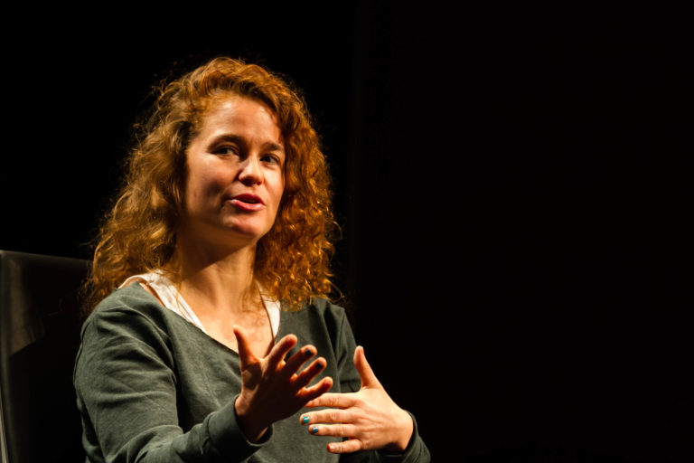 Entre el arte y el activismo: la artista urbana Swoon - Volupt Art